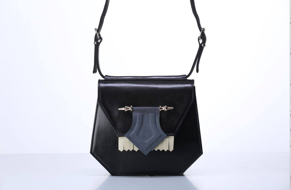 OKHTEIN , la colección de bolsos egipcia más buscada por las it girls ...